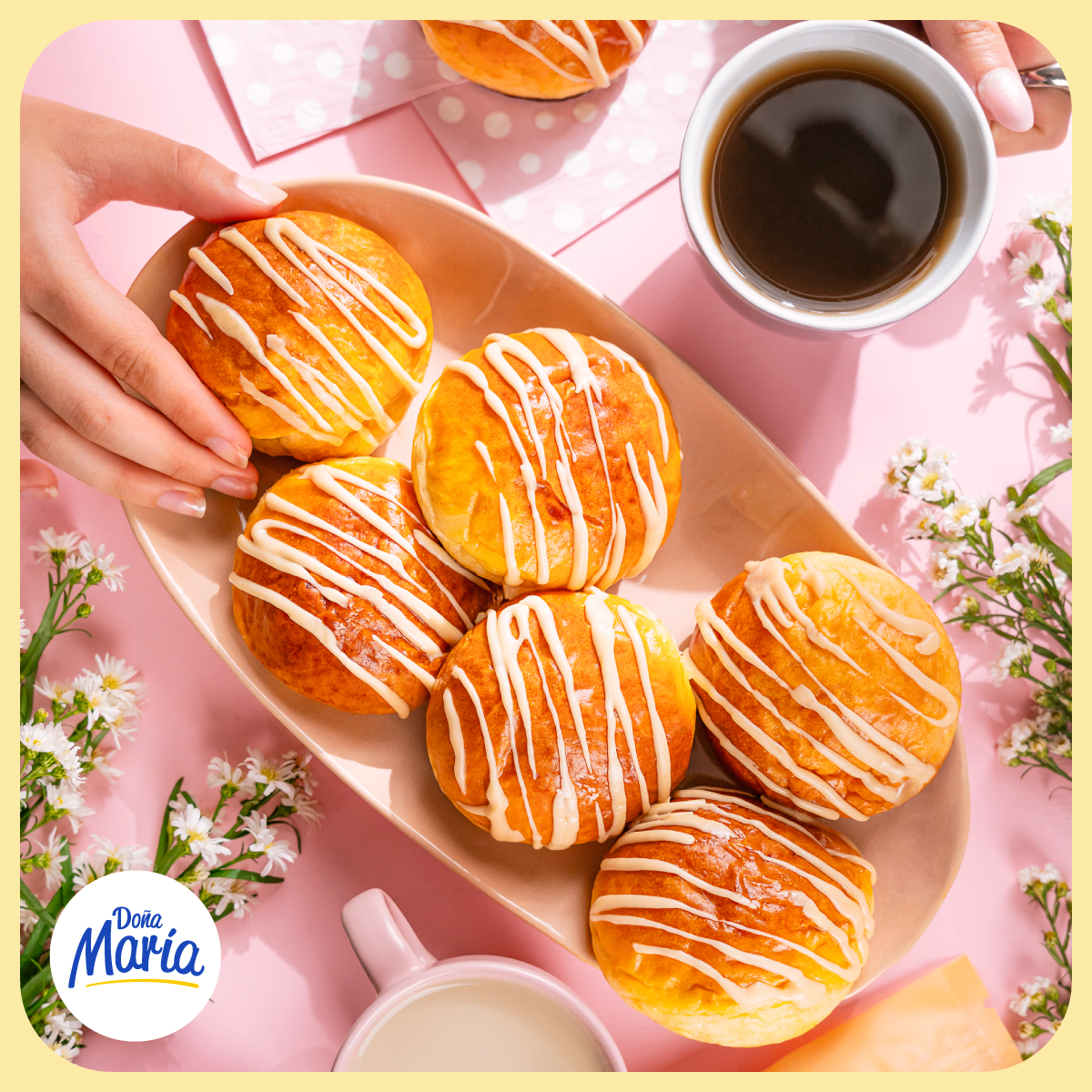 Pan dulce con glaseado de caramelo - Azúcar Doña María