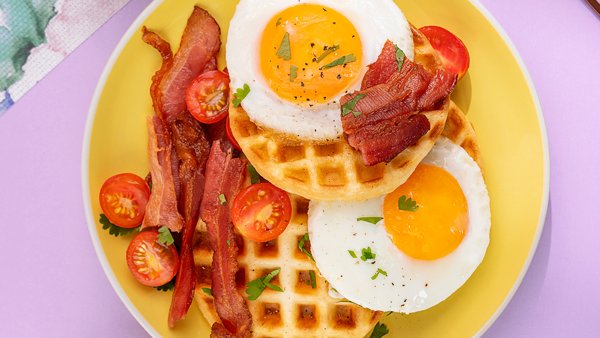 Waffles salados con queso - Azúcar Doña María